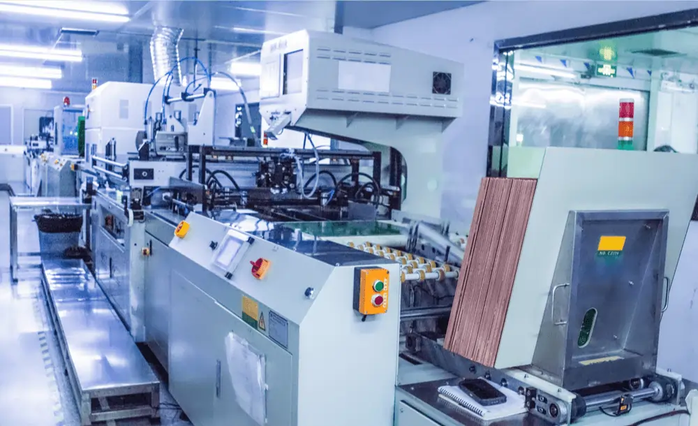 Top 10 Quick-Turn PCB Assembly Companies 2025 | Instant Quote